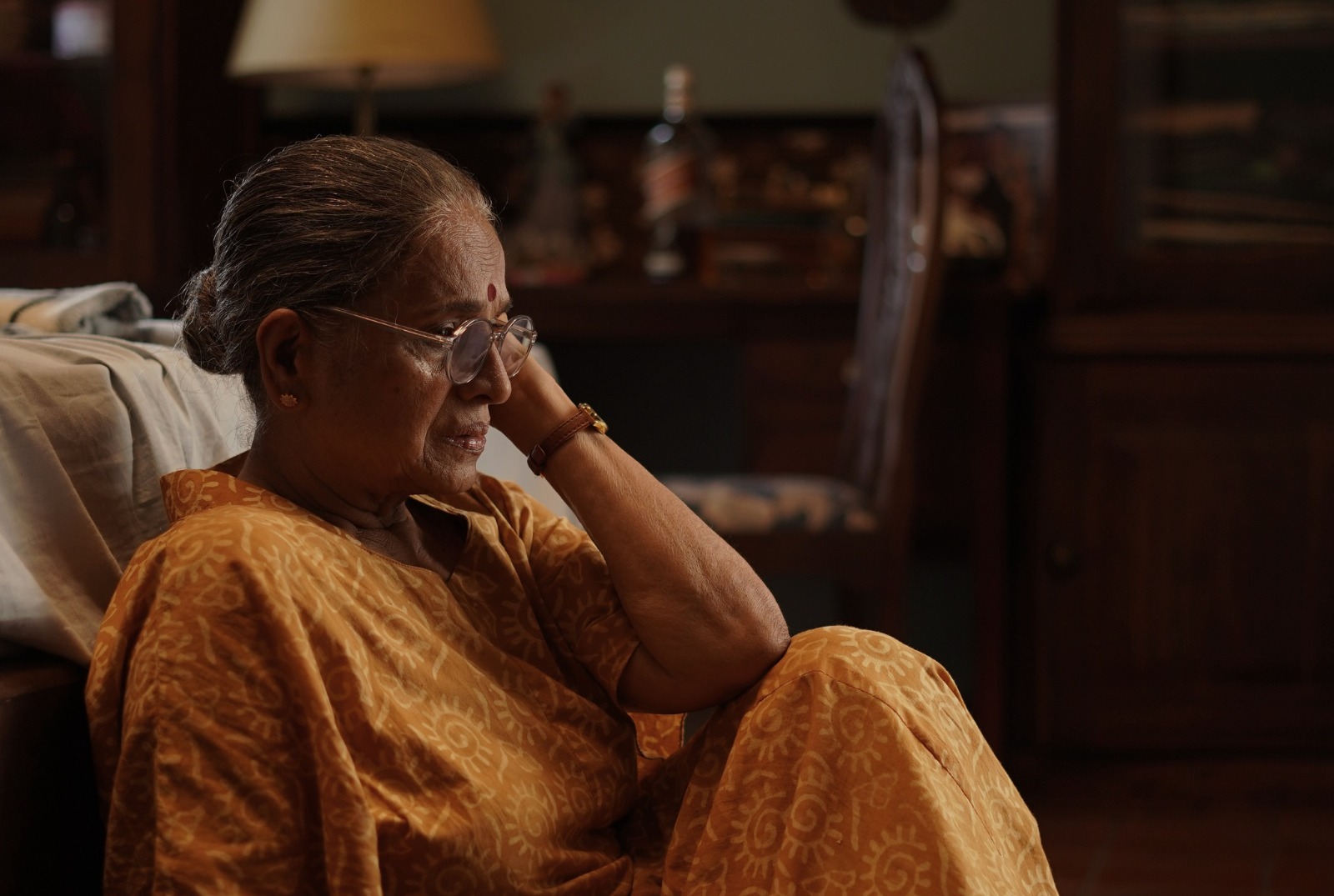 LEN - www.lankaenews.com | Raani - 'Lanka e News' Movie Review - By ...